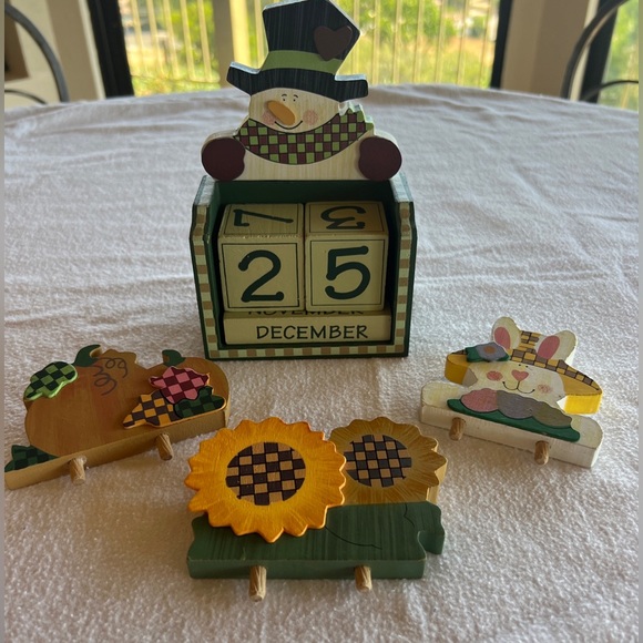 Oriental Trading Company | Other | Interchangeable Wooden Four Seasons ...